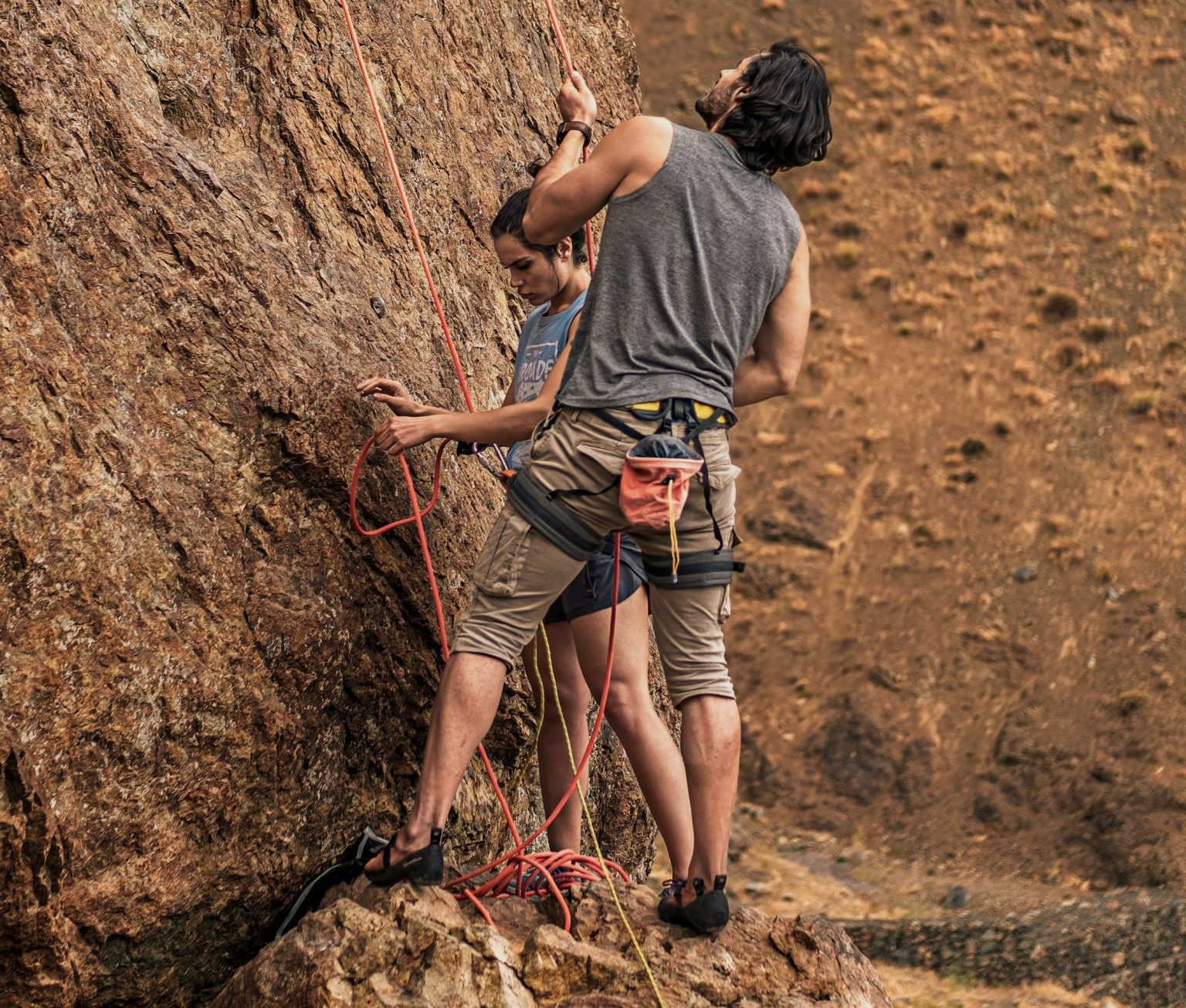 Climbing Pals - Together is better